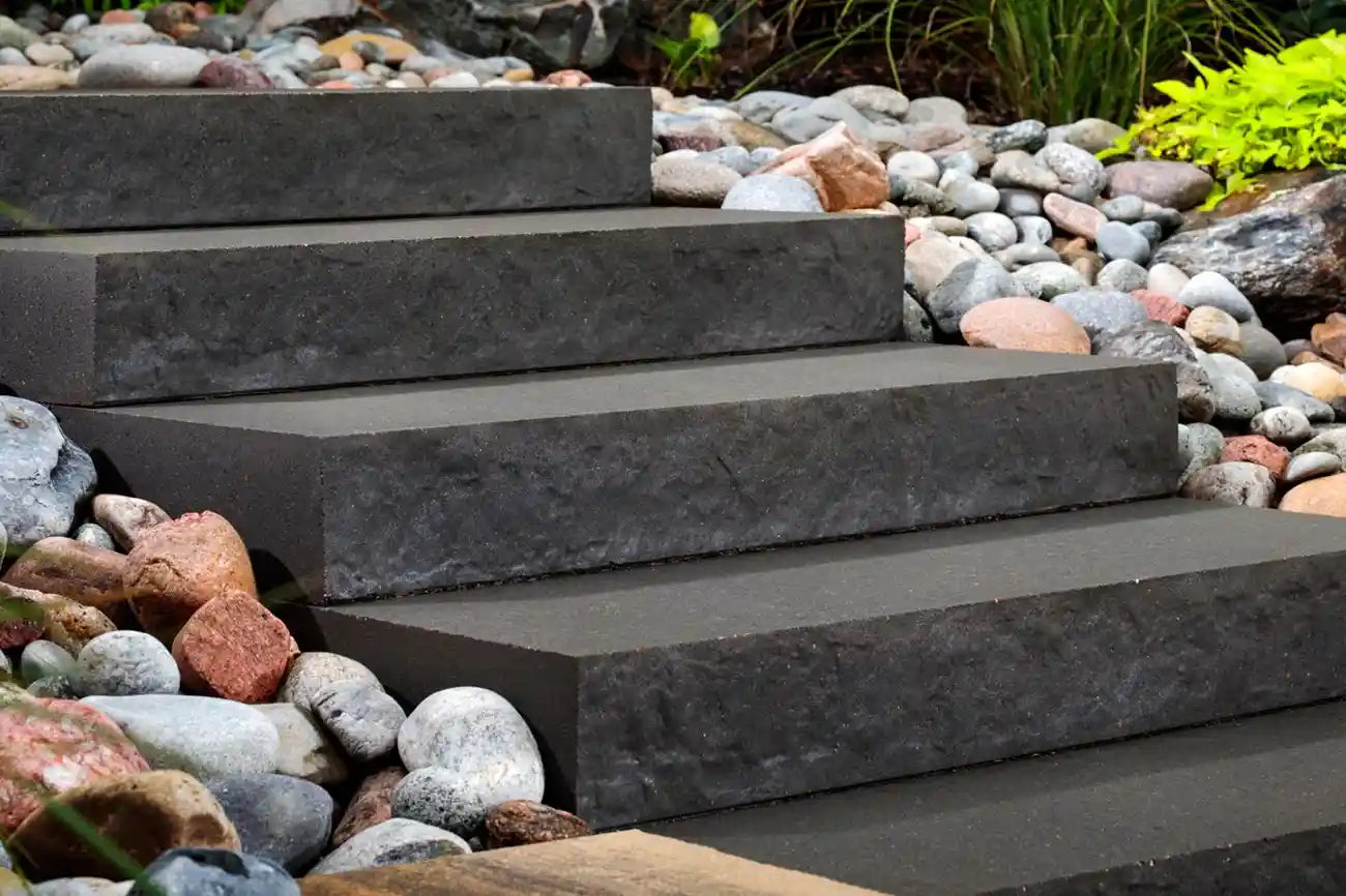 Landings Step Units – Landscape Liquidator